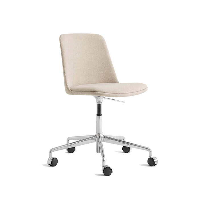 Rely kontorstol - Fuldpolstret - &Tradition